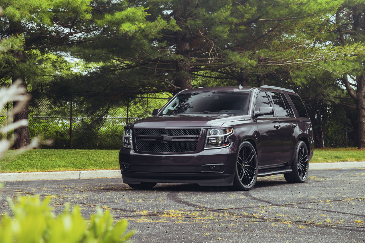2020 Chevrolet Tahoe - Niche VOSSO - Black | Wheel Pros